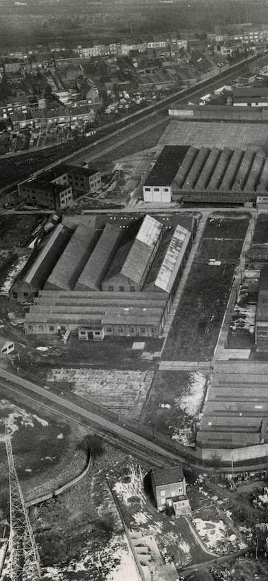 1977