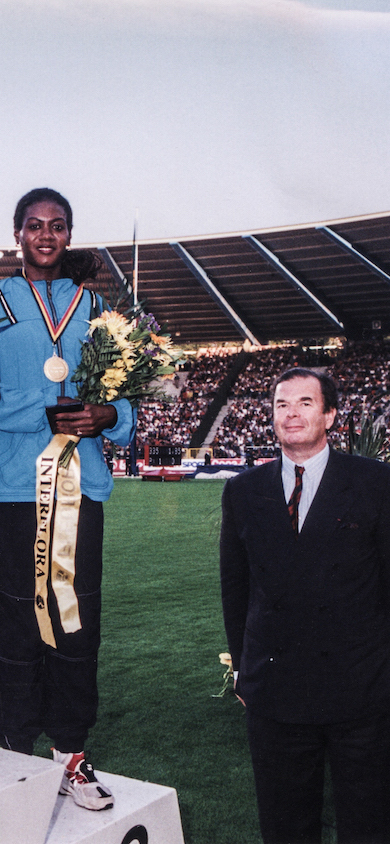 1996